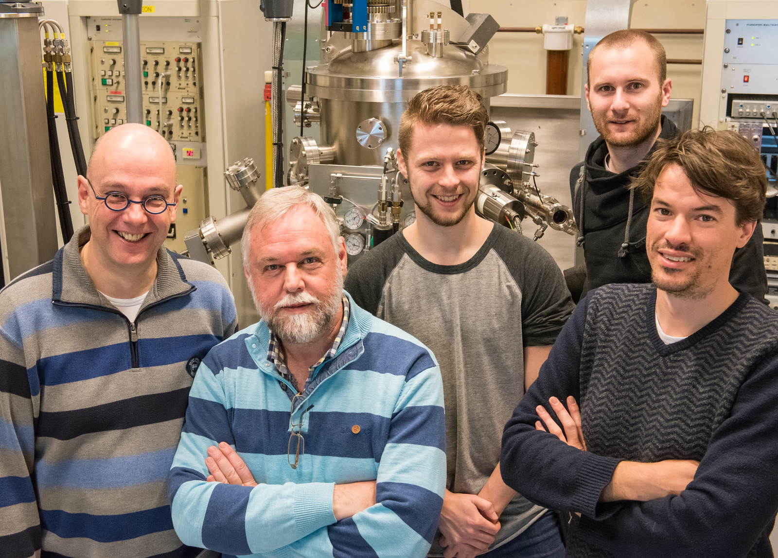 staf nanocenter - AMOLF