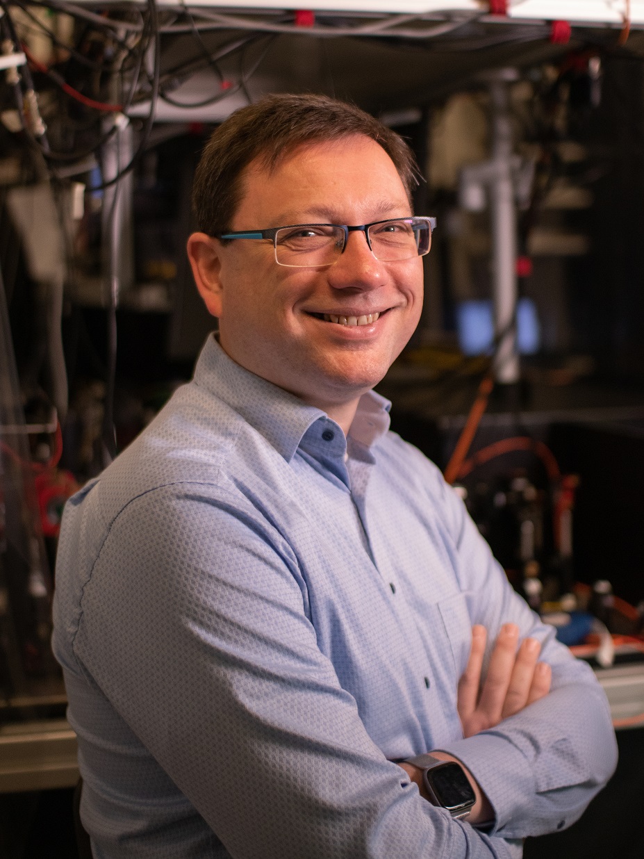 Femius Koenderink elected 2022 Optica Fellow - AMOLF